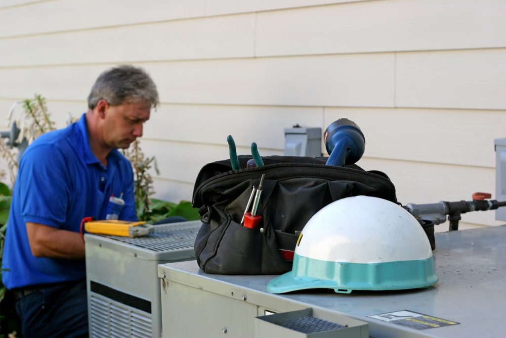 Signs Your Air Conditioner Needs Immediate Repair | Dewees HVAC Dewees HVAC